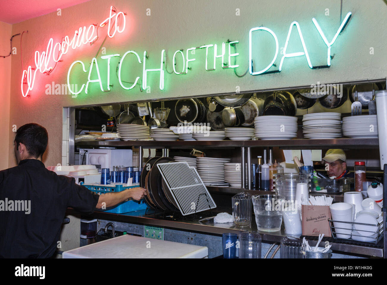 Restaurant busboy - Lasivisa