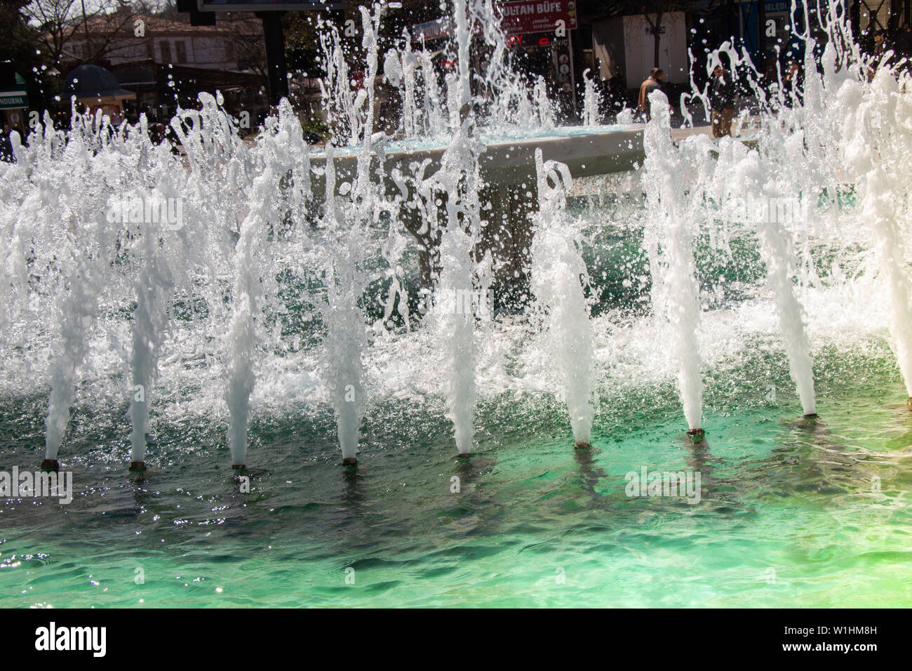 Water sprinkling in road hi-res stock photography and images - Alamy