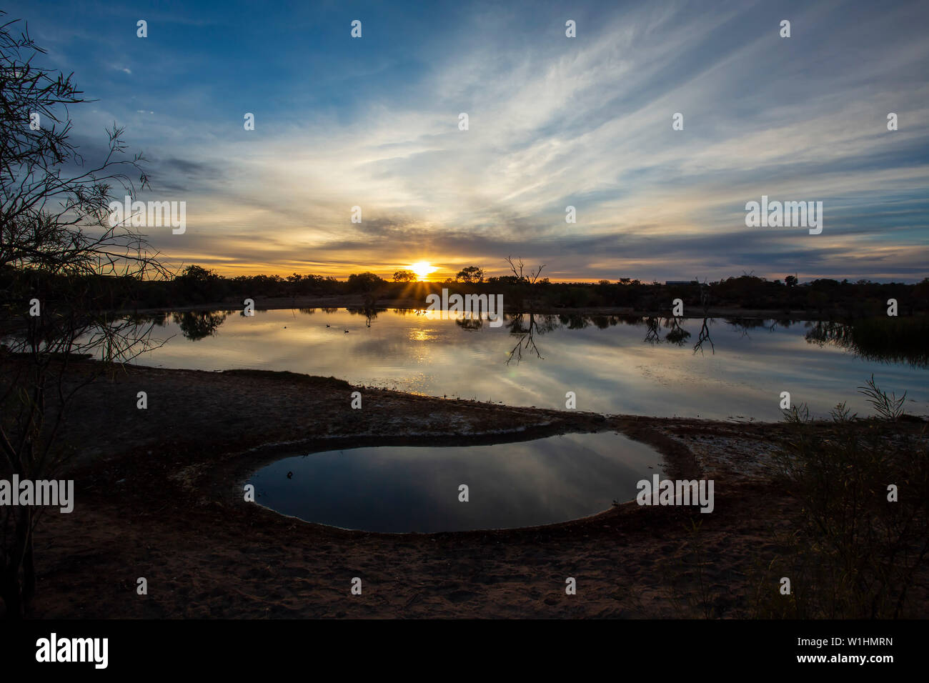 Australian sunset on lake hi-res stock photography and images - Alamy