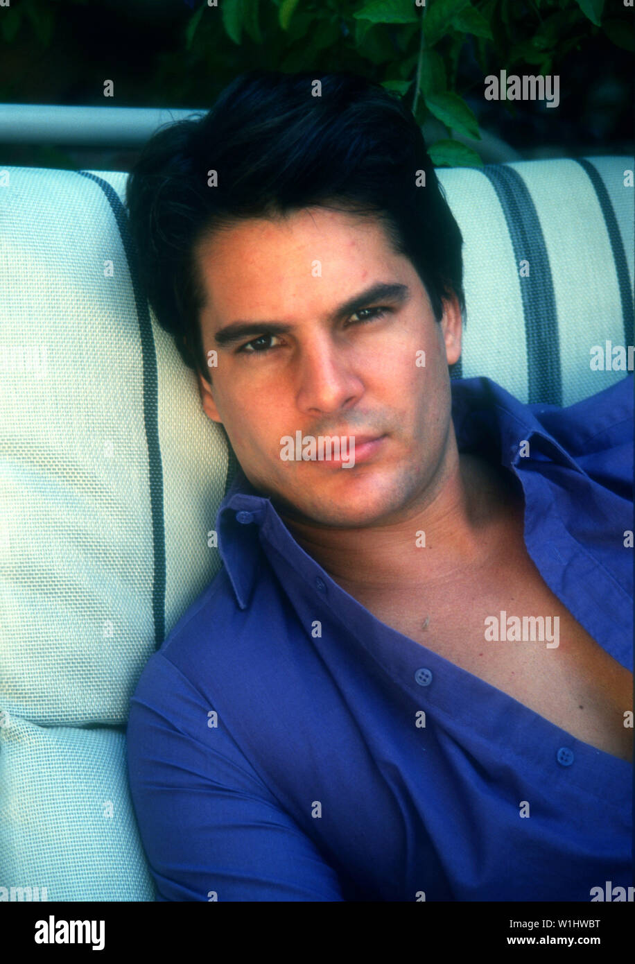 Los Angeles, California, USA 8th August 1994 (Exclusive) Actor Thom ...