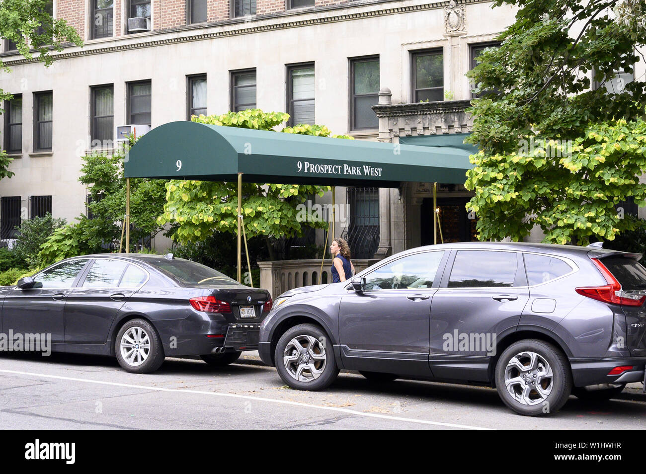 New York, NY, USA. 2nd July, 2019. The apartment building where Senator ...