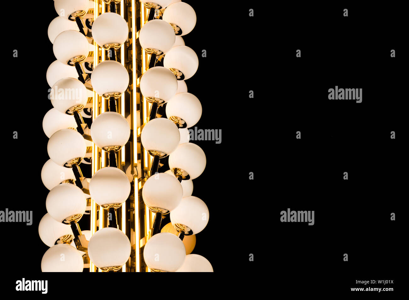 luxury lamp post bulb circle on black background Stock Photo - Alamy
