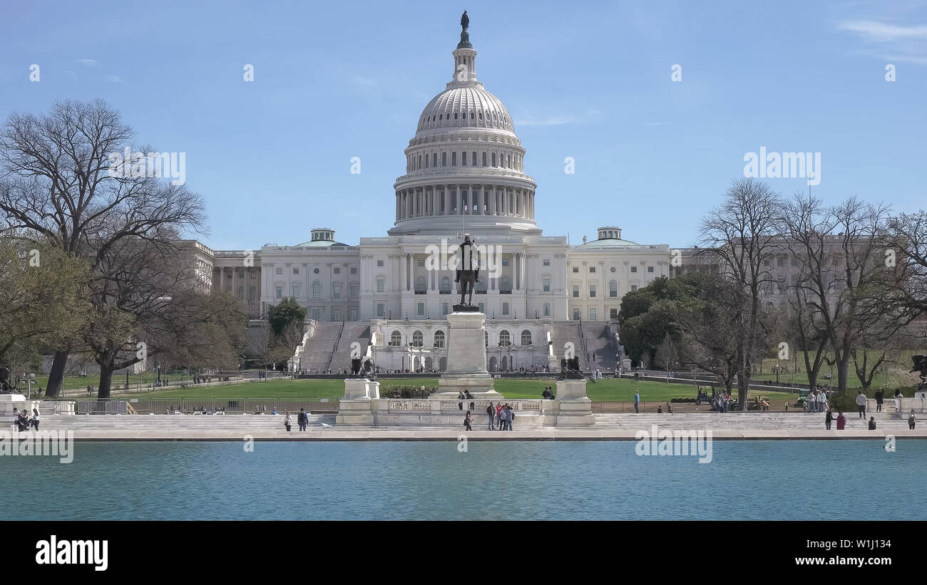Us capitol reflecting pool hi-res stock photography and images - Alamy