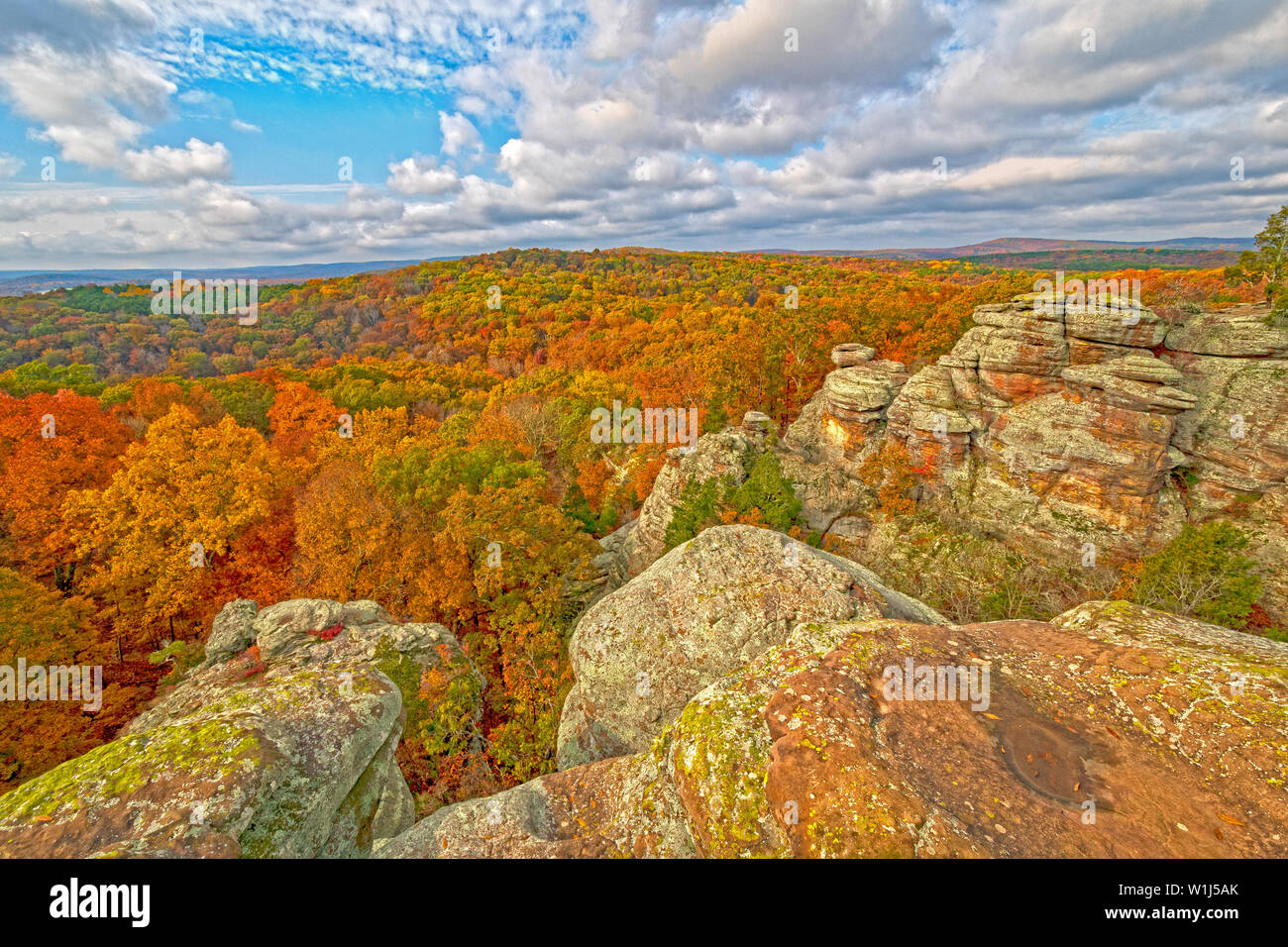 Spectacular rocky outcrops hi-res stock photography and images - Alamy