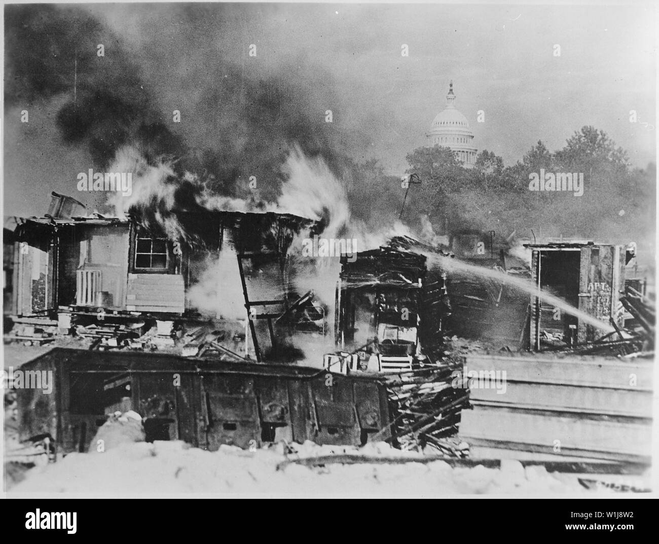 Burning of washington dc hi-res stock photography and images - Alamy