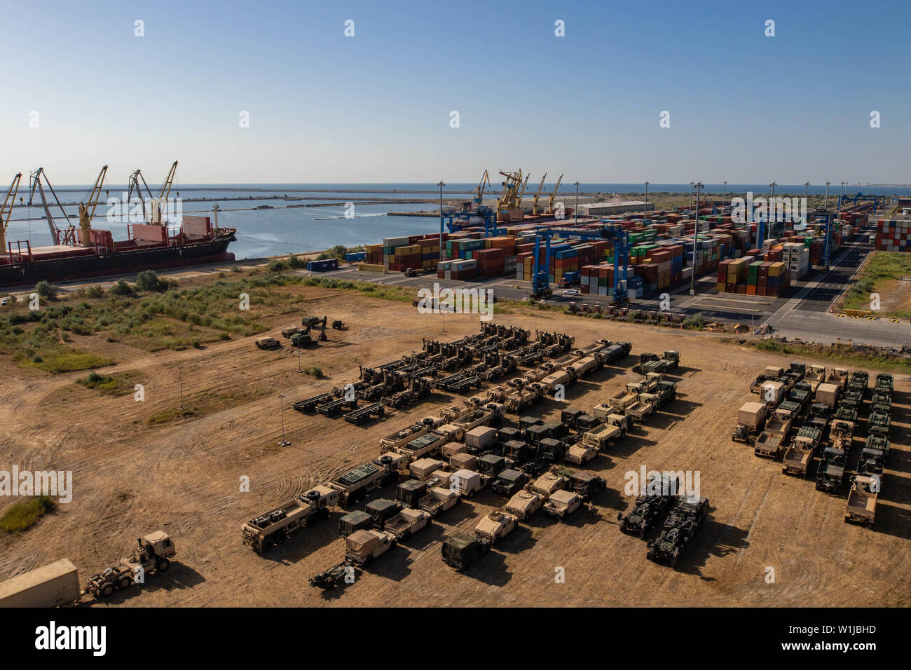 Ready for shipment to germany hi-res stock photography and images - Alamy