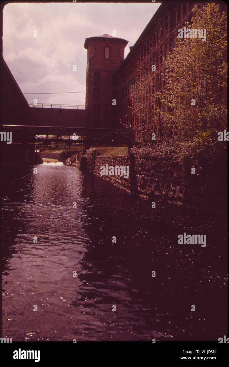 TEXTILE MILL ON PAWTUXET RIVER Stock Photo - Alamy