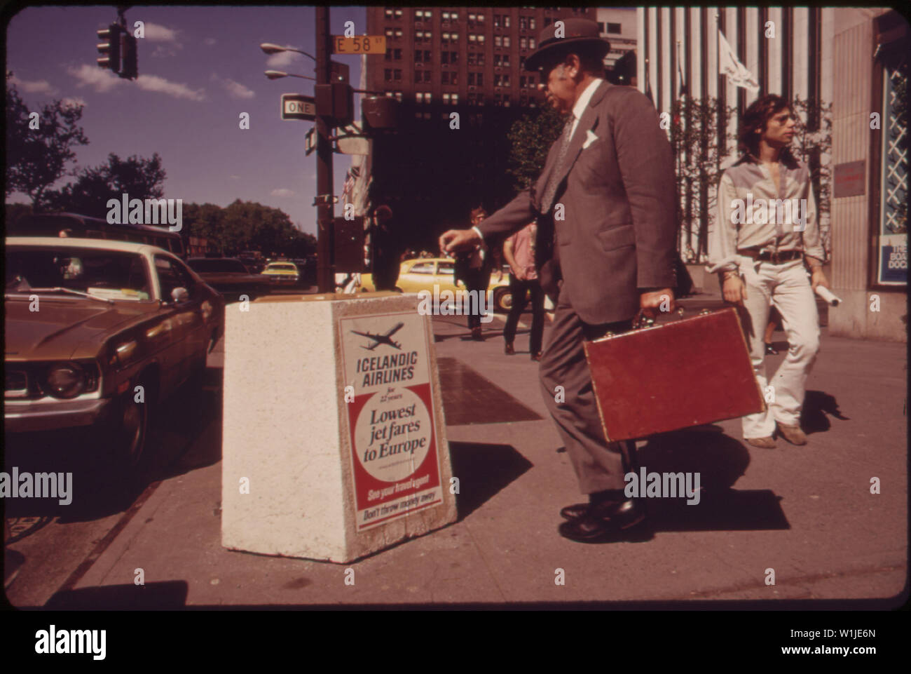 THE NEW CEMENT LITTER BASKETS ON FIFTH AVENUE ARE DESIGNED TO BE THEFT ...