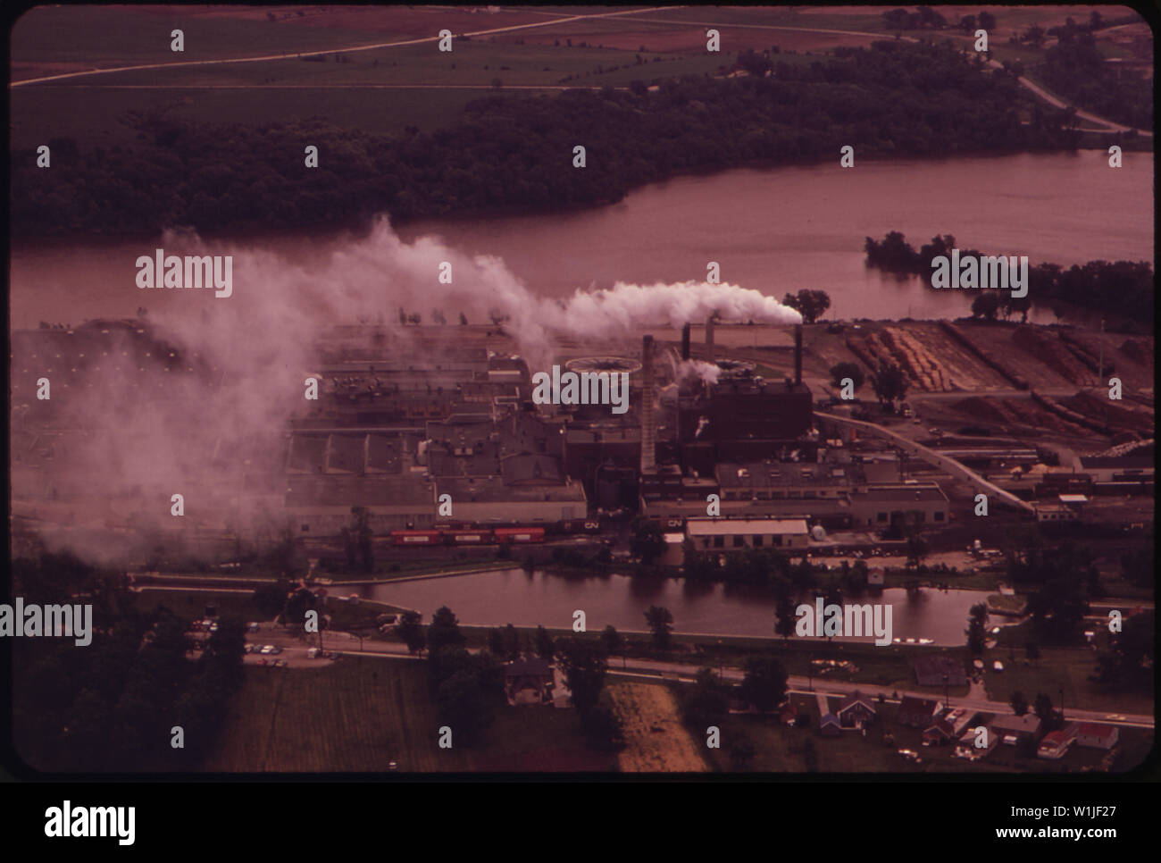 Fox river pollution hi-res stock photography and images - Alamy