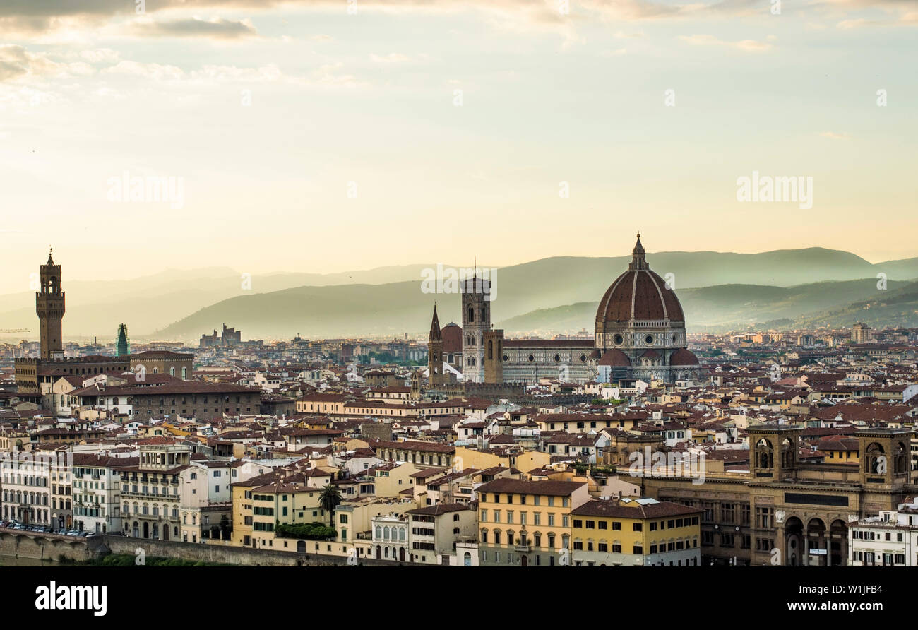 Florence travel hi-res stock photography and images - Alamy