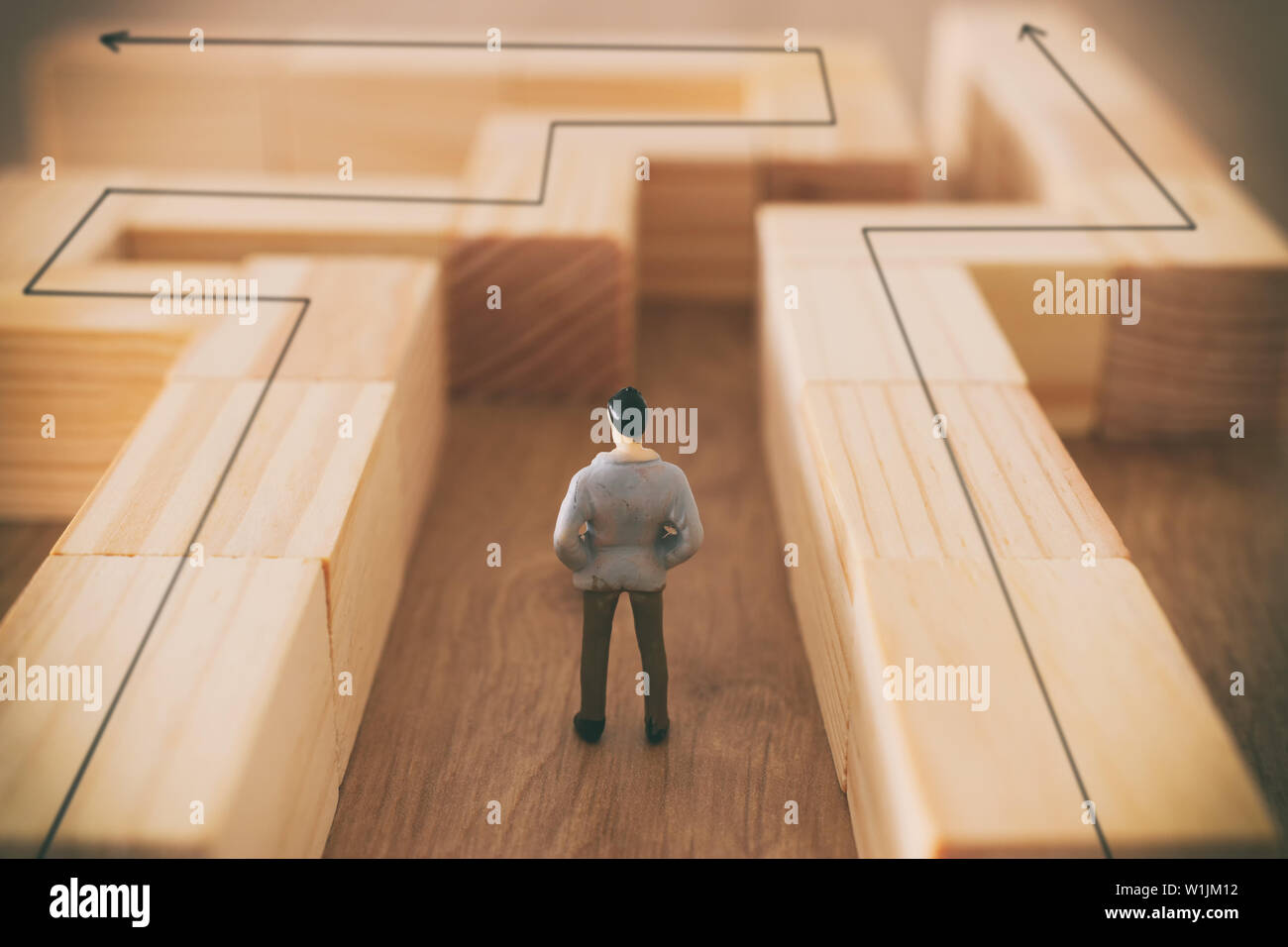 Decision making maze hi-res stock photography and images - Alamy