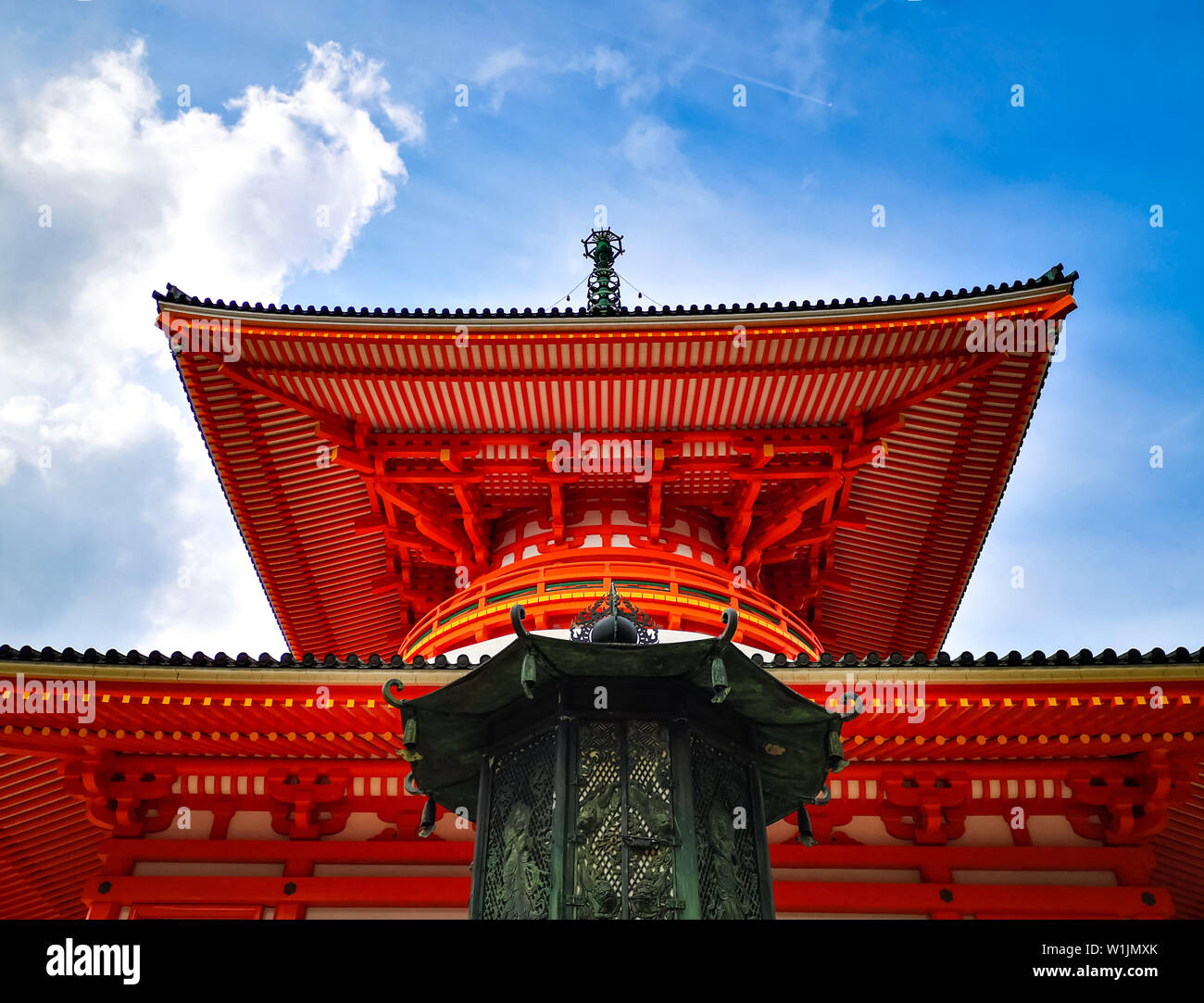 A shingon buddhist temple in koyasan hi-res stock photography and ...