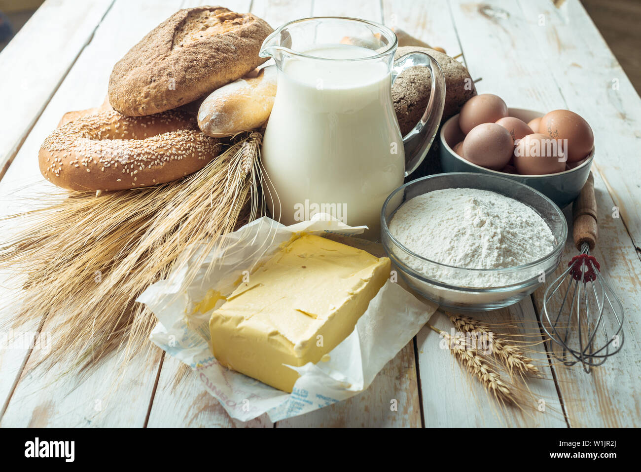 milk and bakery products Stock Photo - Alamy