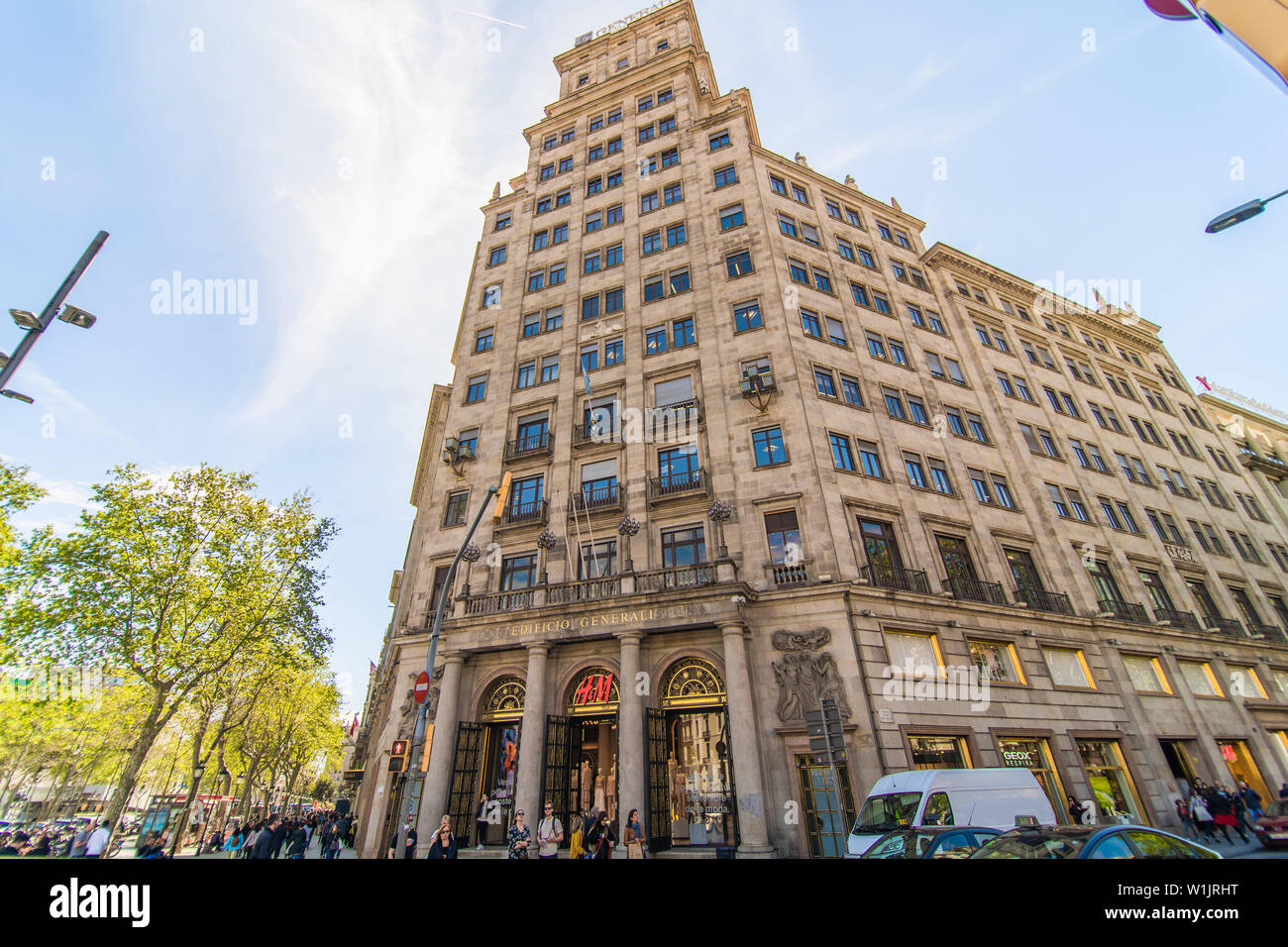 Spain gothic quarter dining hi-res stock photography and images - Alamy