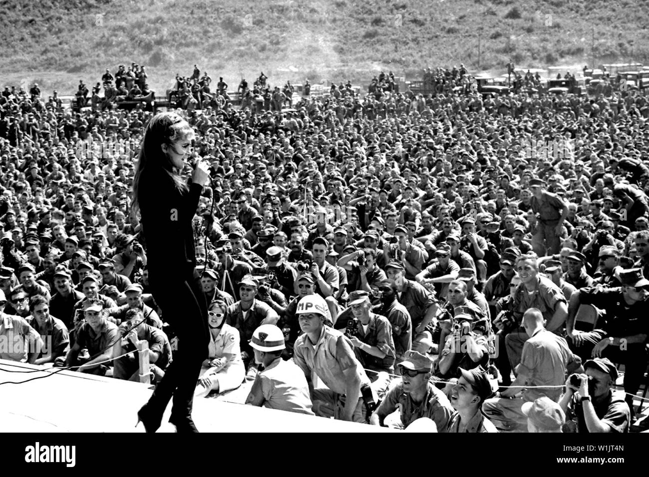 Ann margret vietnam hi-res stock photography and images - Alamy