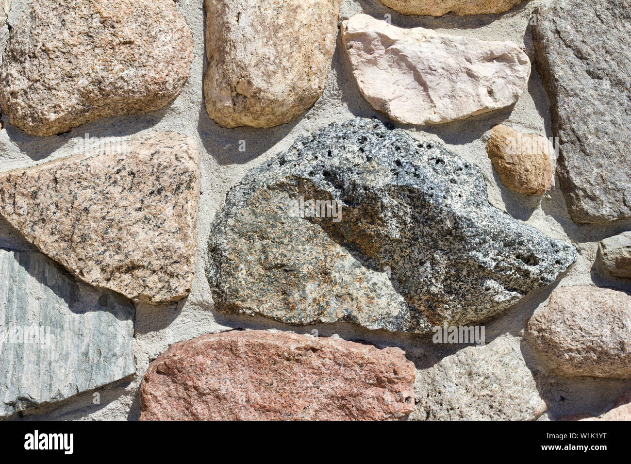 Natural stone rock wall abstract background Stock Photo - Alamy