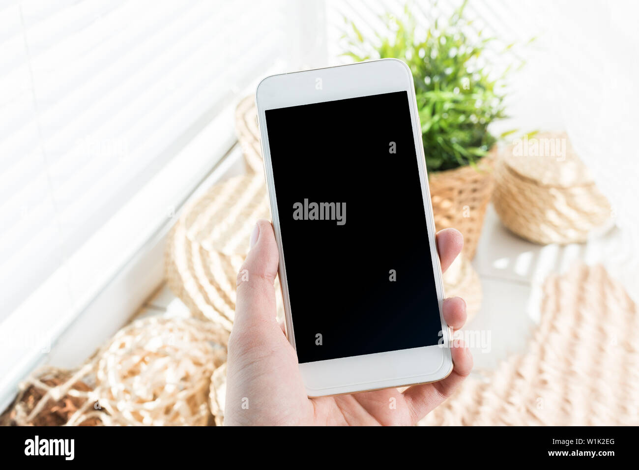 mobile, smartphone with black blank screen Stock Photo - Alamy