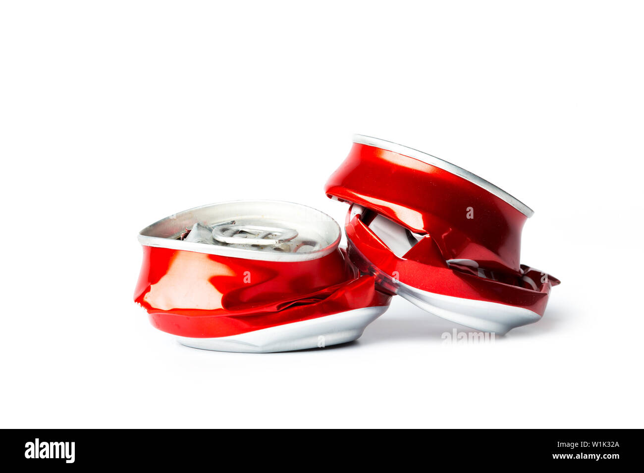 Crumpled aluminum can Stock Photo - Alamy