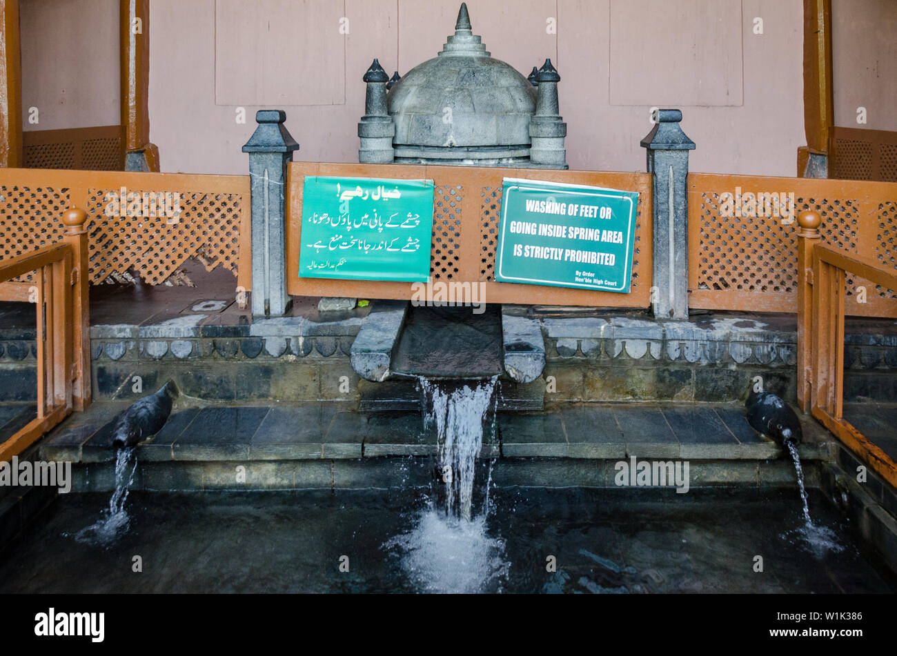 Origin of the spring at Chashme Shahi garden, Srinagar, Jammu and ...