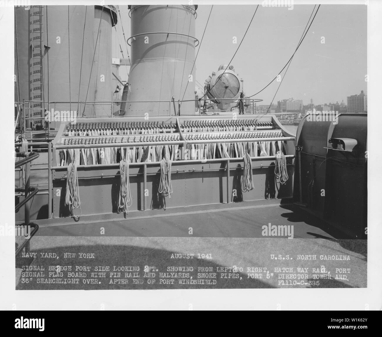 36 searchlight hi-res stock photography and images - Alamy