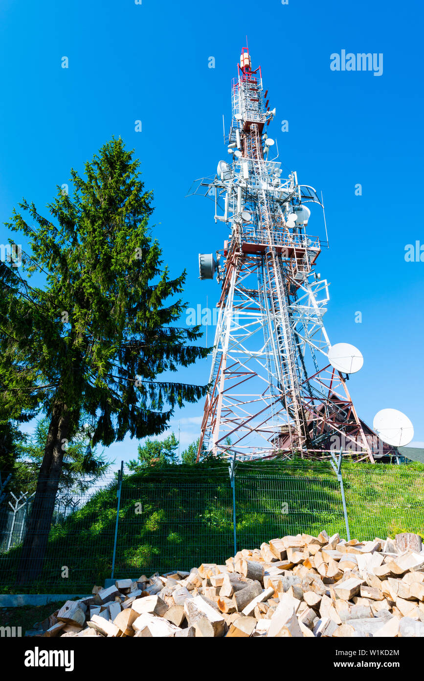 broadcasting mast - view of radio signal television tower background ...