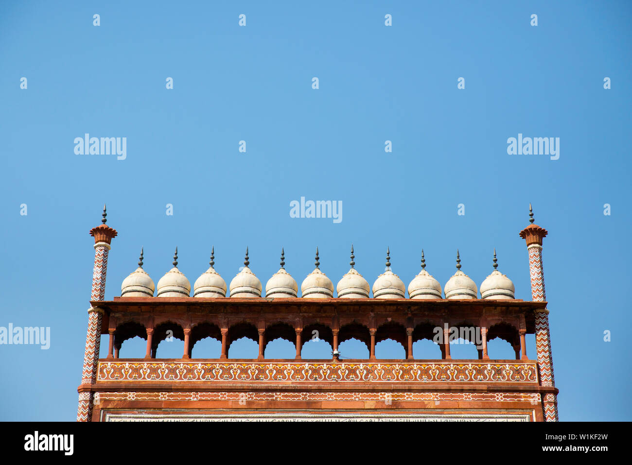The great gate, Jilaukhana zone, Taj Mahal, Agra, India Stock Photo - Alamy
