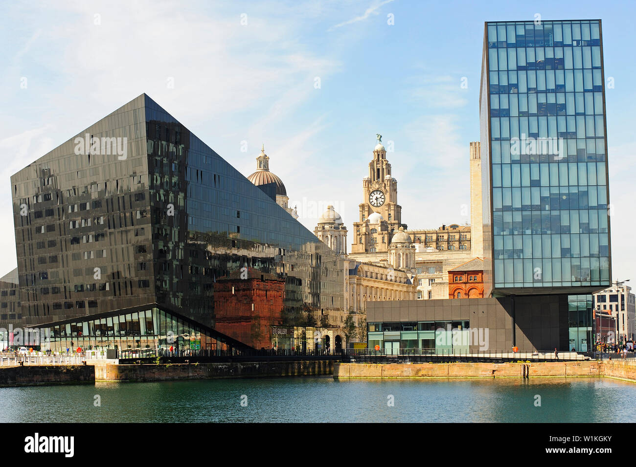 Old and new architecture hi-res stock photography and images - Alamy