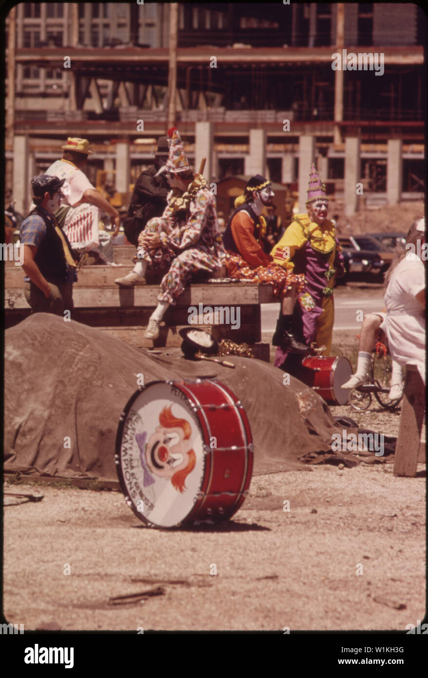 WAITING FOR THE START OF THE OLD MILWAUKEE DAYS ANNUAL CIRCUS PARADE, A ...