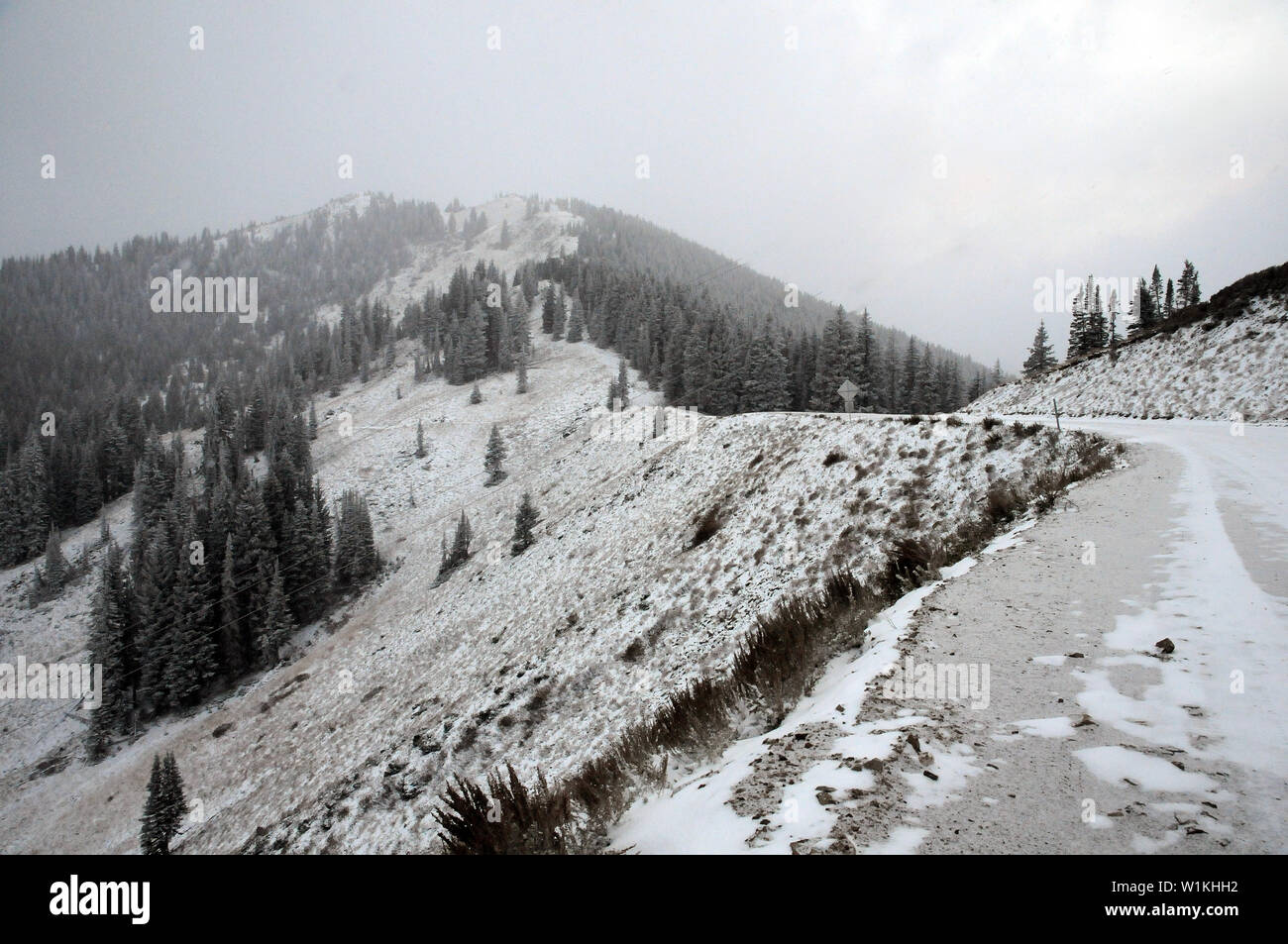 Guardsman pass hi-res stock photography and images - Alamy