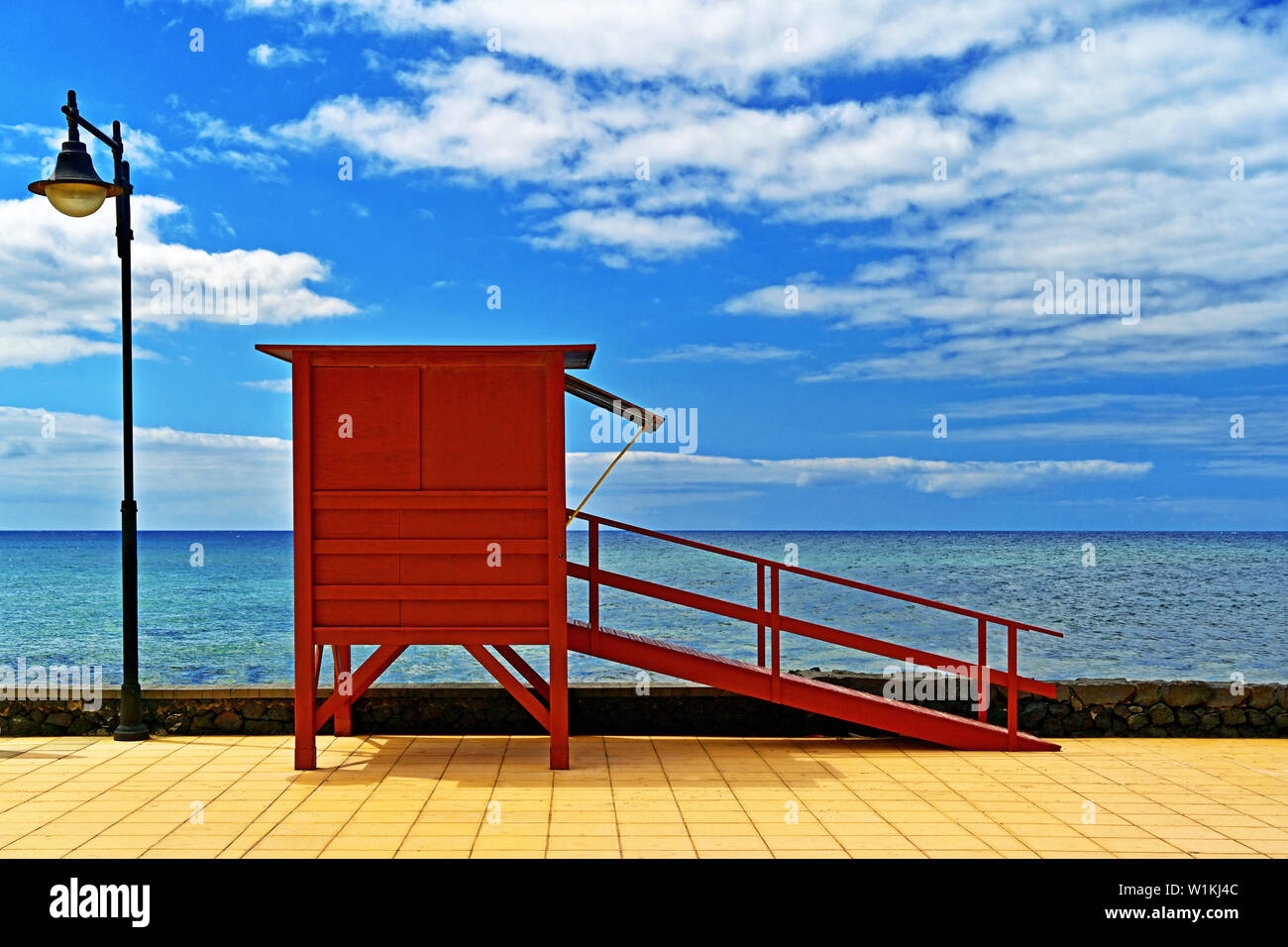 Blue lava lamp hi-res stock photography and images - Alamy
