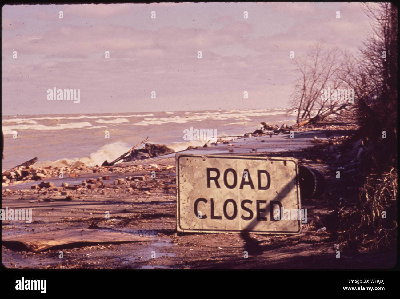 WASHED OUT SECTION OF LAKE SHORE DRIVE IN BEVERLY SHORES Stock Photo ...
