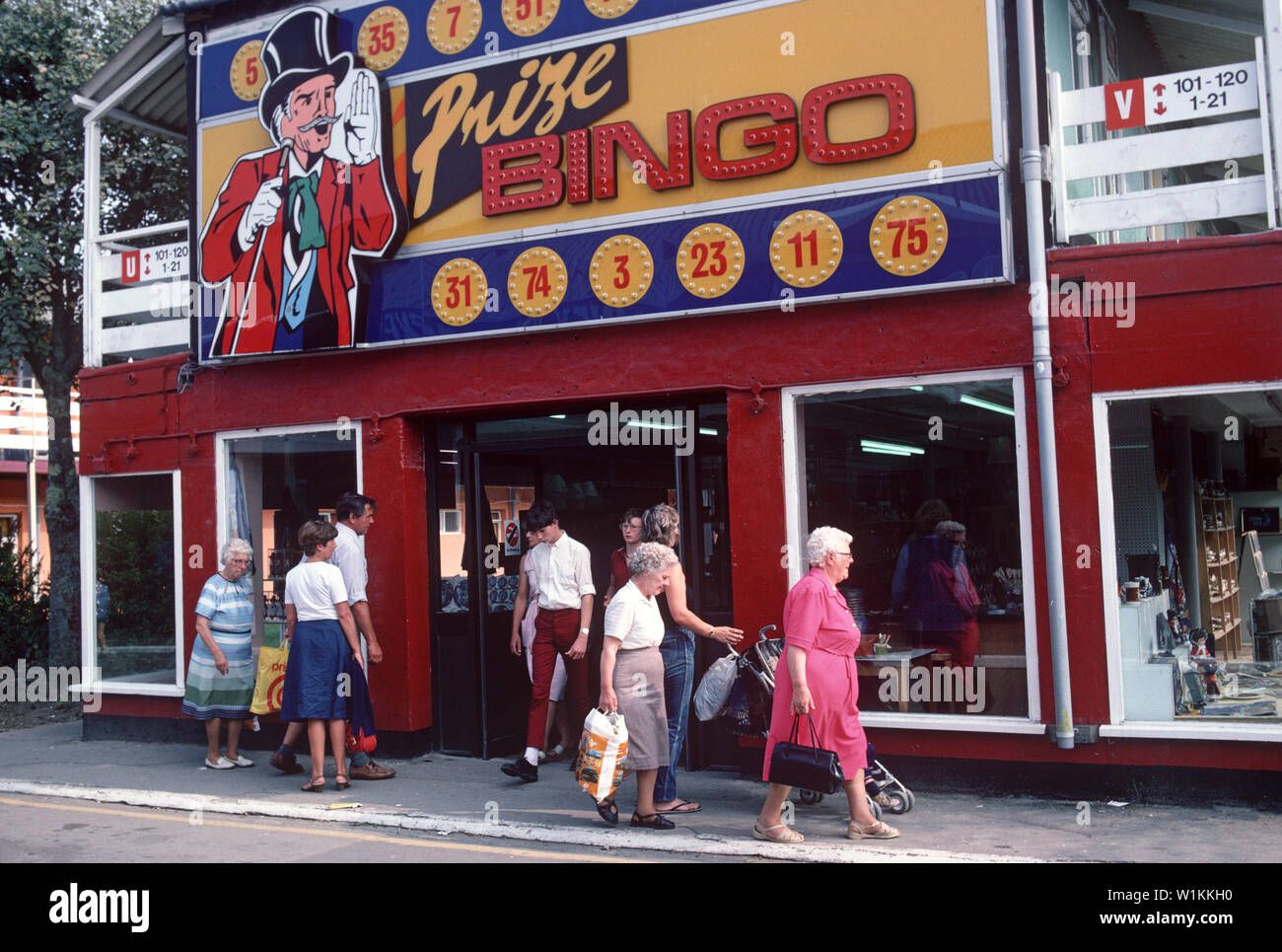 Butlins 1980s hi-res stock photography and images - Alamy