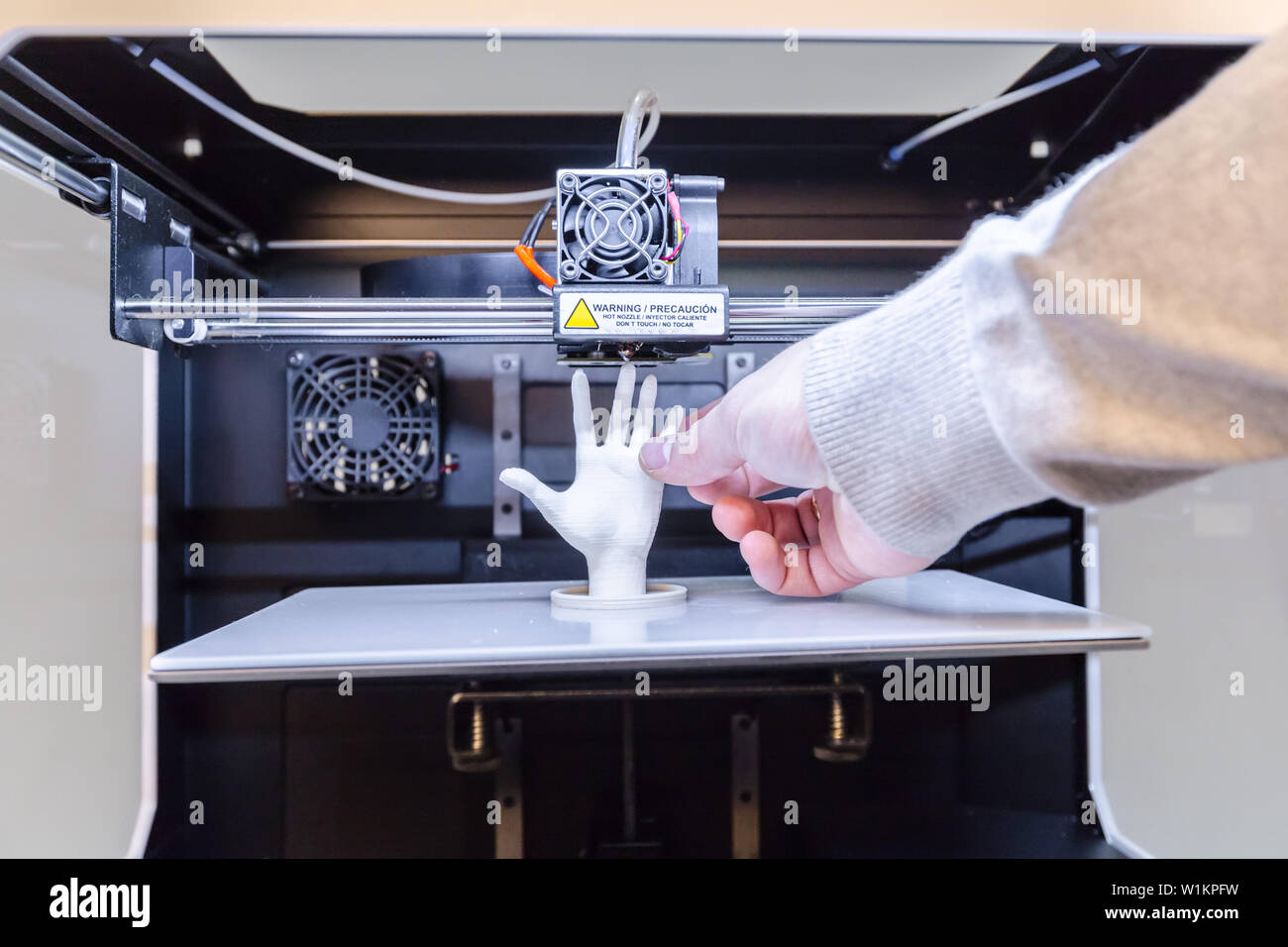 3d printing in progress Stock Photo - Alamy