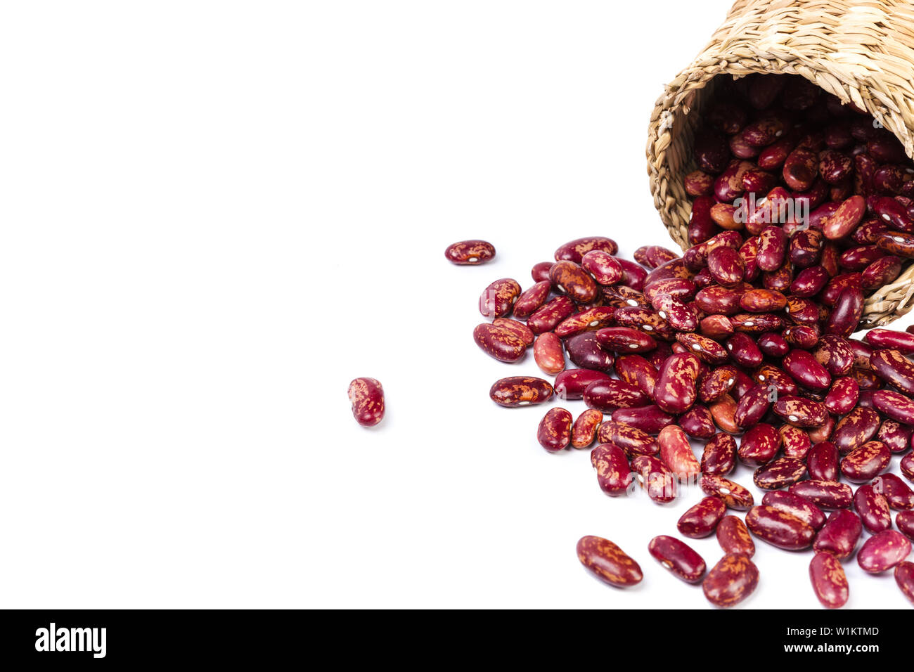 Red beans isolated on white background Stock Photo - Alamy