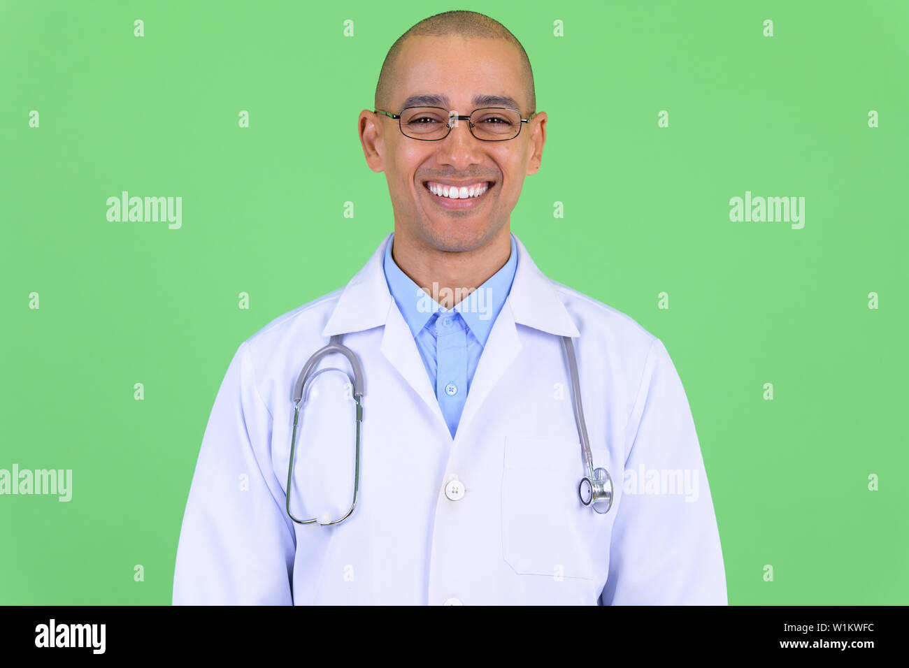 Bald african doctor hi-res stock photography and images - Alamy