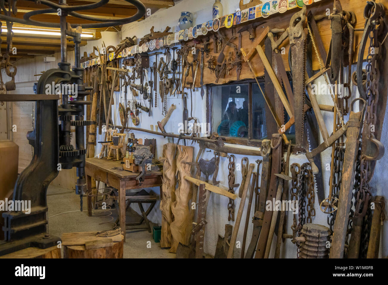 Renovated barn hi-res stock photography and images - Alamy