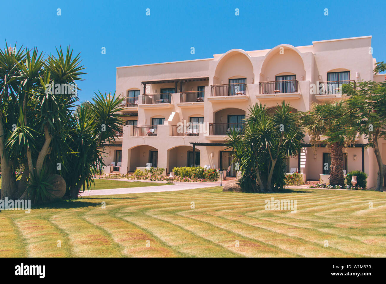 Eastern Traditional Arabian Architecture Exterior of Summer Luxury ...