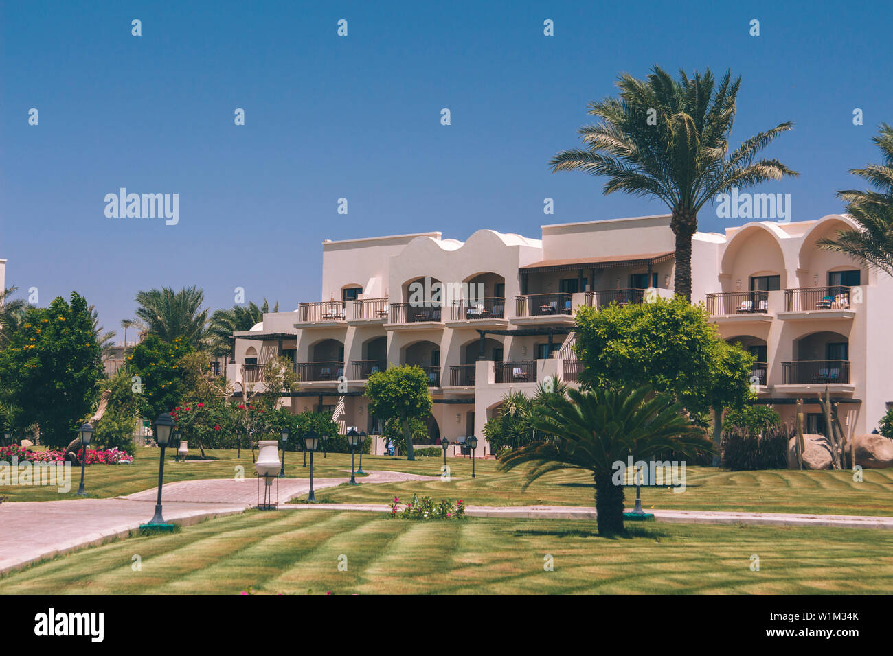 Eastern Traditional Arabian Architecture Exterior of Summer Luxury ...