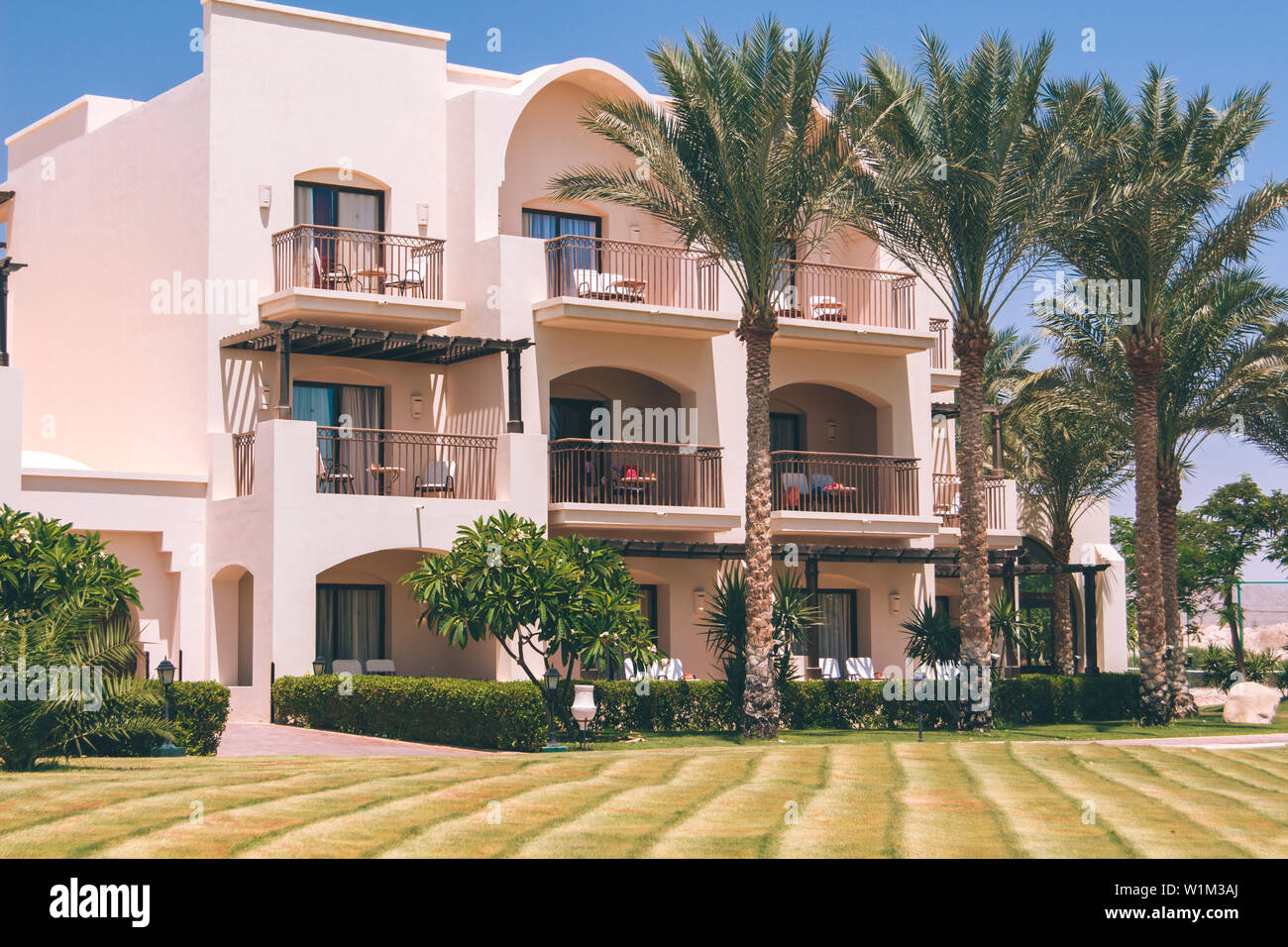 Eastern Traditional Arabian Architecture Exterior of Summer Luxury ...