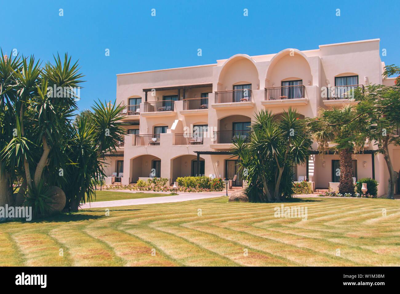 Eastern Traditional Arabian Architecture Exterior of Summer Luxury ...