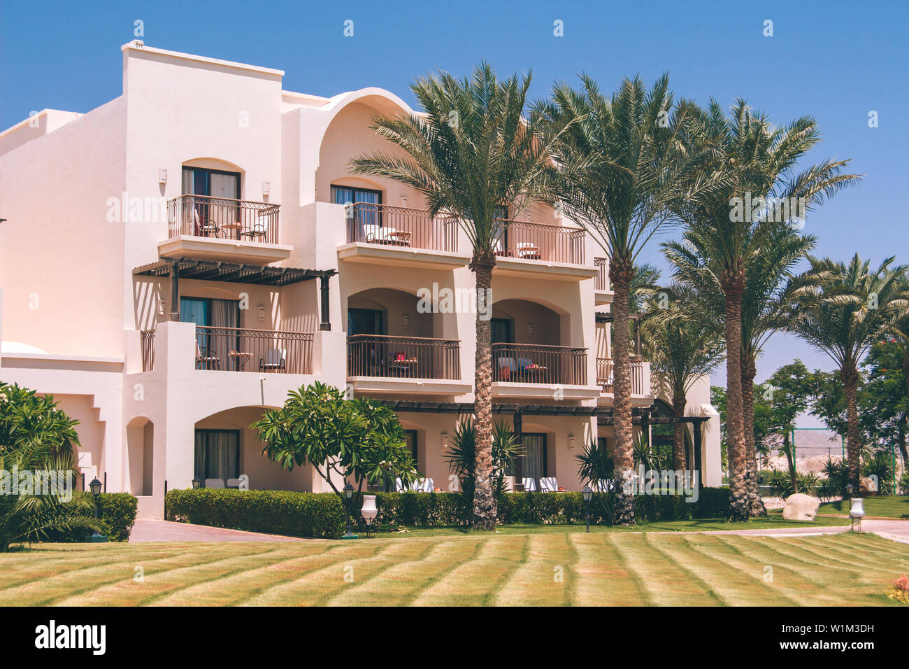 Eastern Traditional Arabian Architecture Exterior of Summer Luxury ...