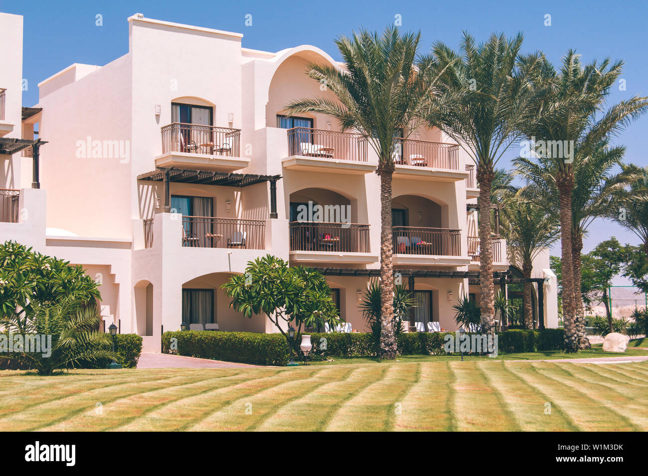 Eastern Traditional Arabian Architecture Exterior of Summer Luxury ...