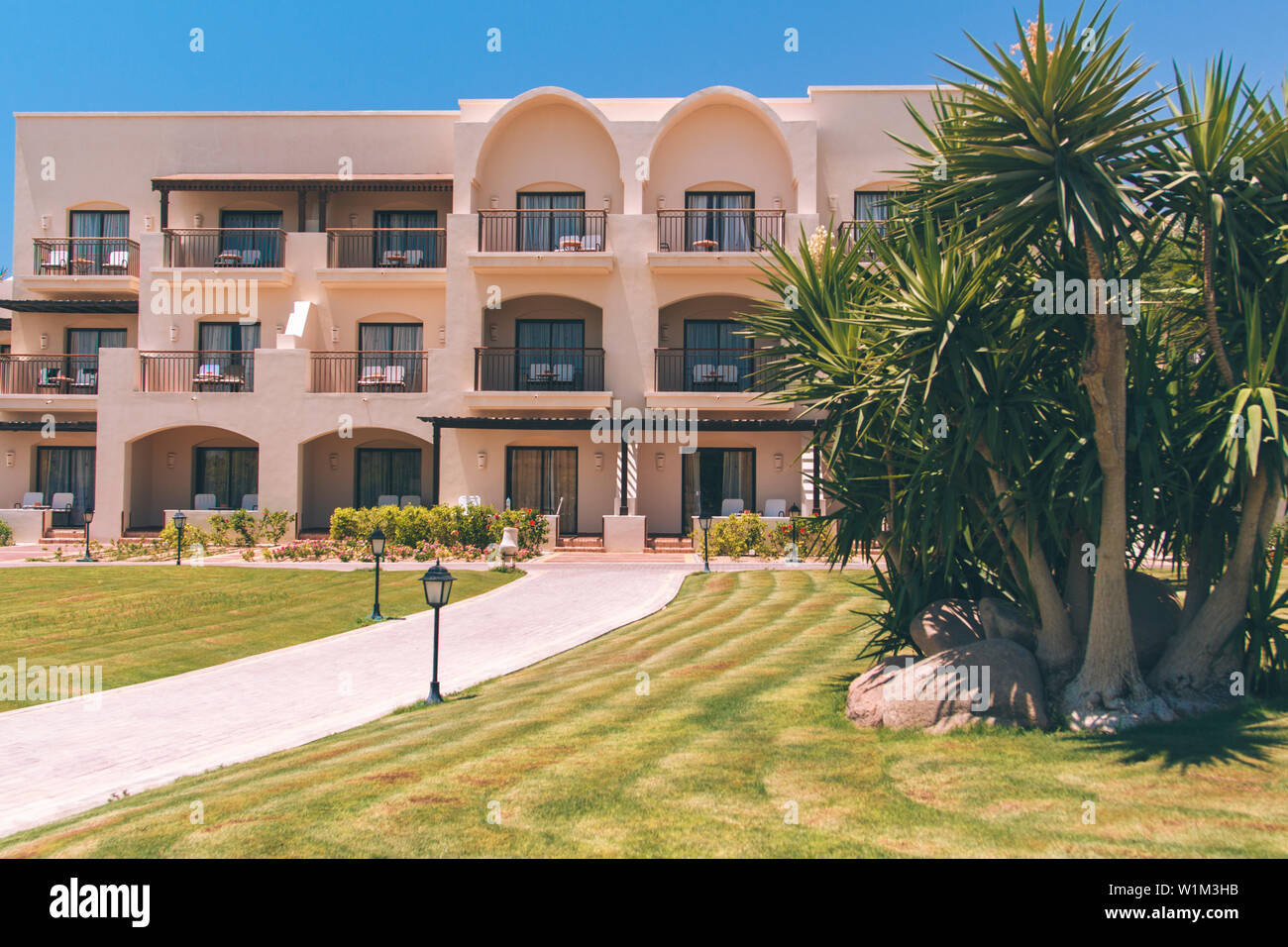 Eastern Traditional Arabian Architecture Exterior of Summer Luxury ...