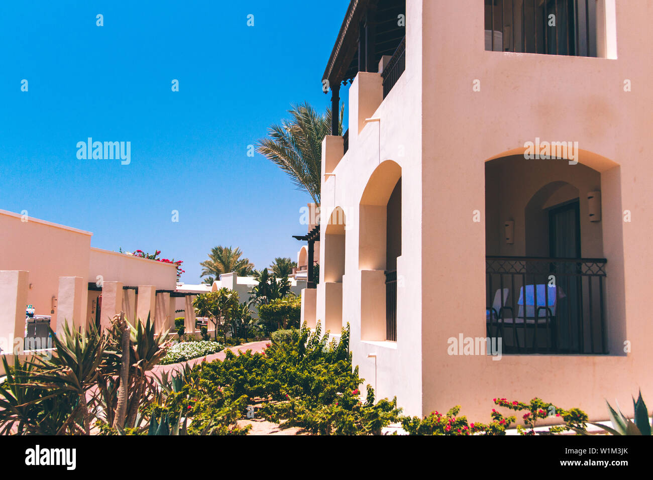 Eastern Traditional Arabian Architecture Exterior of Summer Luxury ...