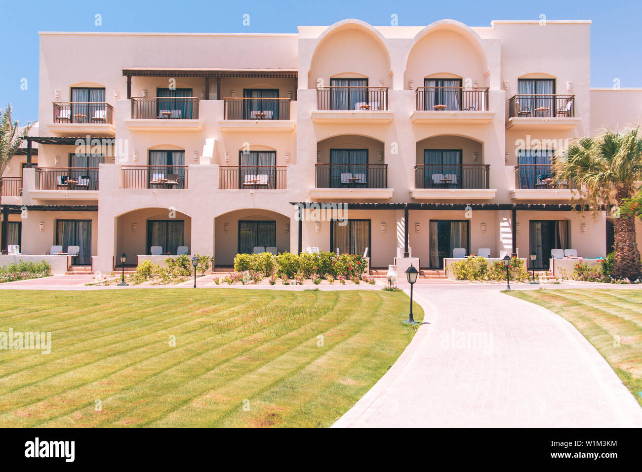 Eastern Traditional Arabian Architecture Exterior of Summer Luxury ...