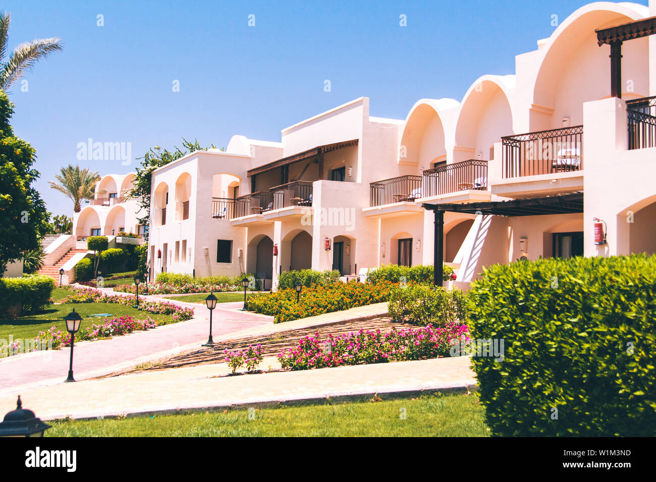 Eastern Traditional Arabian Architecture Exterior of Summer Luxury ...