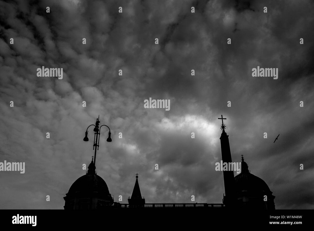 Sunset monochrome hi-res stock photography and images - Alamy