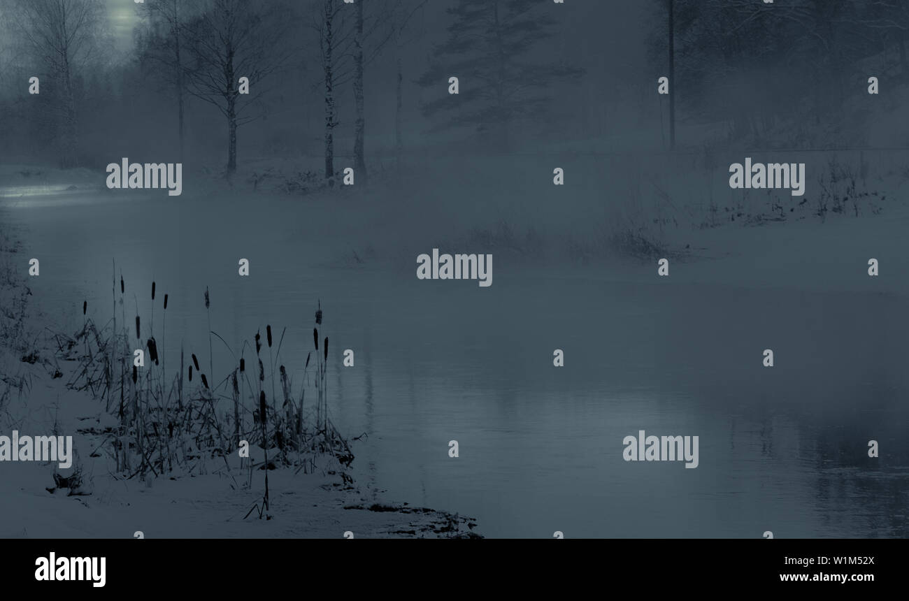 Fog ice hi-res stock photography and images - Alamy