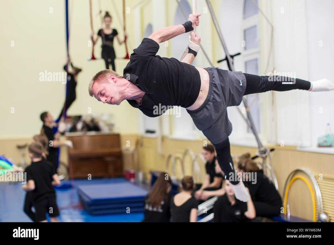 Indicative training circus school.Circus artist learns the number ...