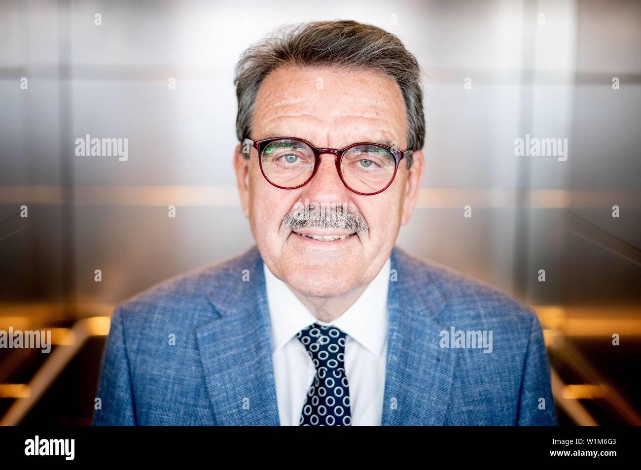 Hugo muller vogg hi-res stock photography and images - Alamy